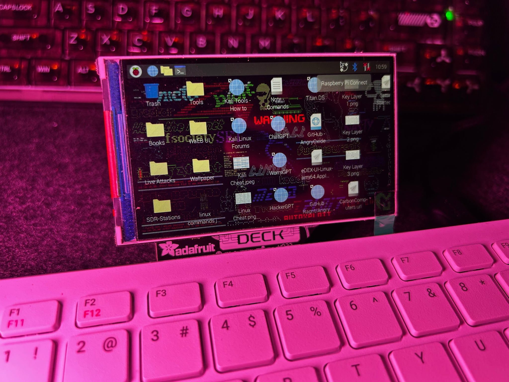 Pi CyberDeck 500 with Kali or Pi OS – Carbon Computers
